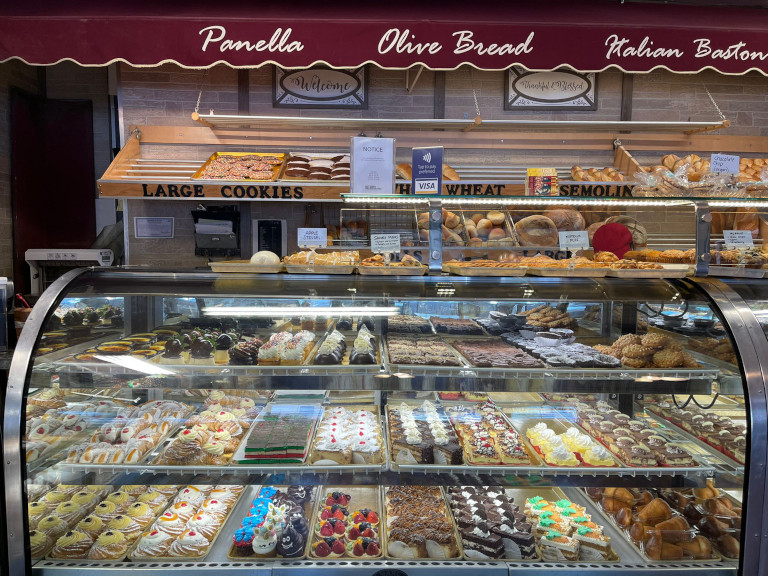 Aromi Di Napoli - Italian Bakery in Nutley, NJ